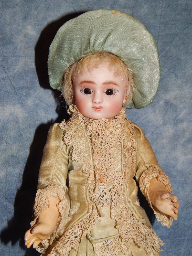 Grandmas Attic Dolls - Page 8